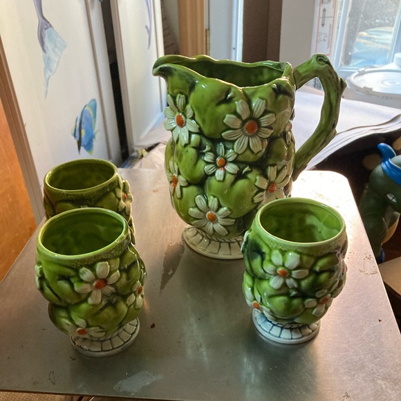 Inarco | Kitchen | Vintage 2295 Inarco Green Apple Daisy Pitcher And Mugs | Poshmark